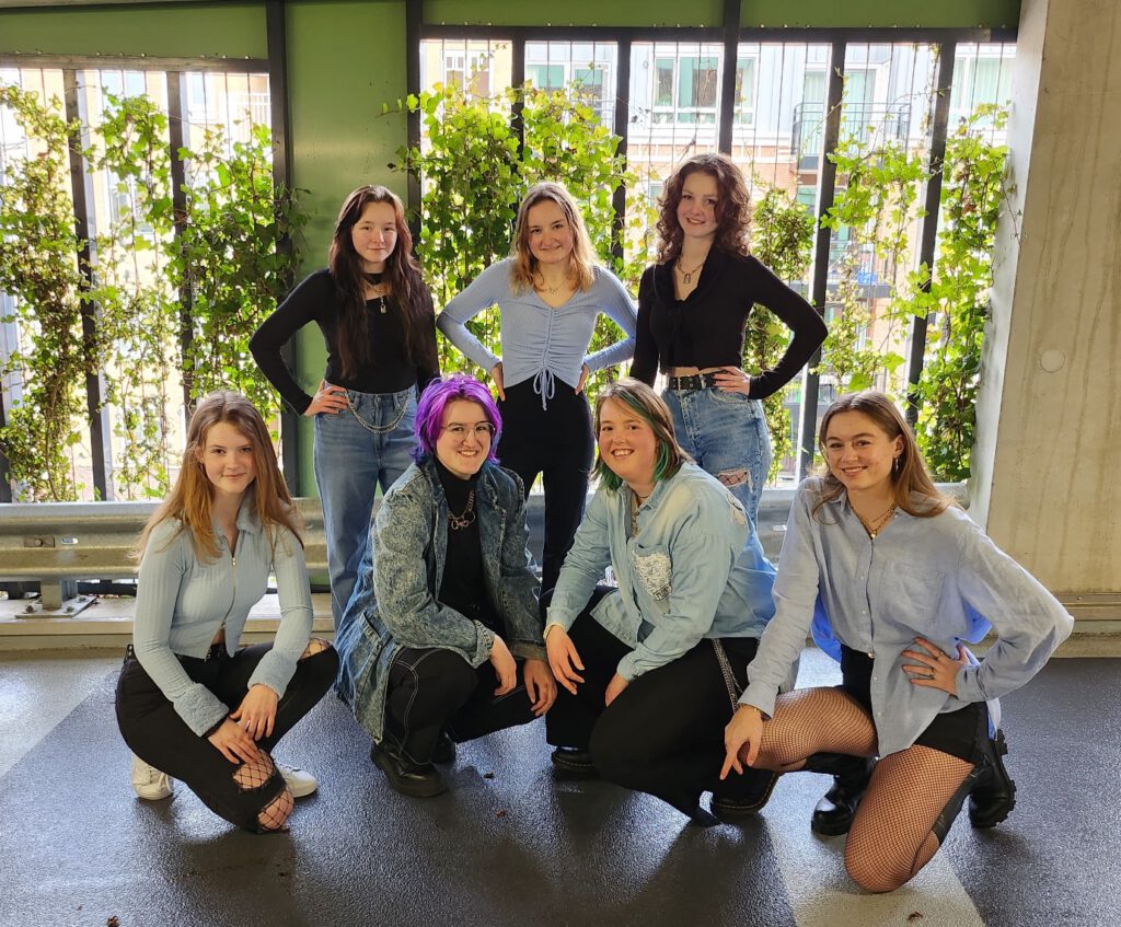 Home - kpoppersacademy.nl - Kpop Dansles - Kpop Workshops